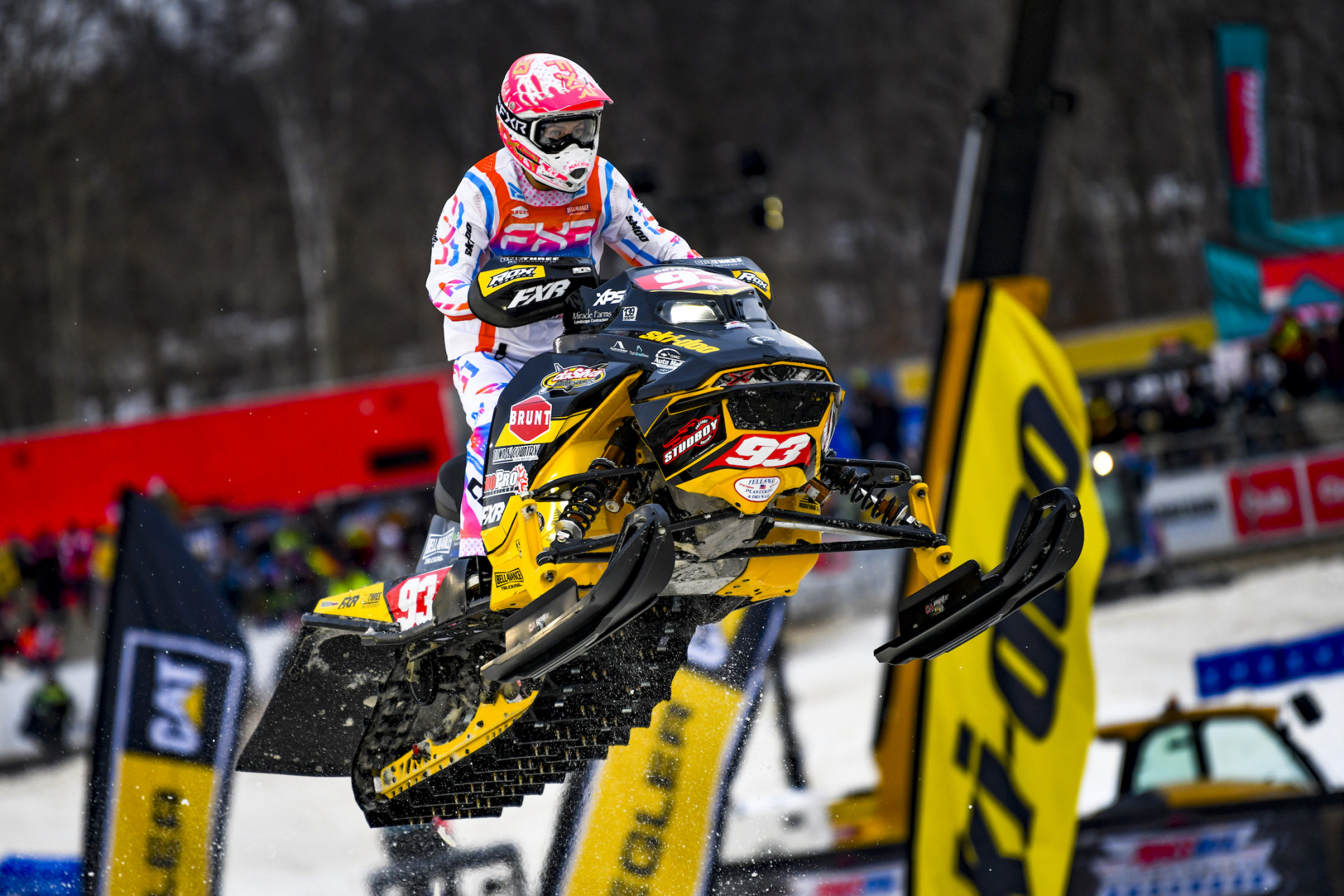 Lebel Locks Down Pro Win, Dillon Sweeps and Cottew Clinches at ERX – AMSOIL Championship Snocross