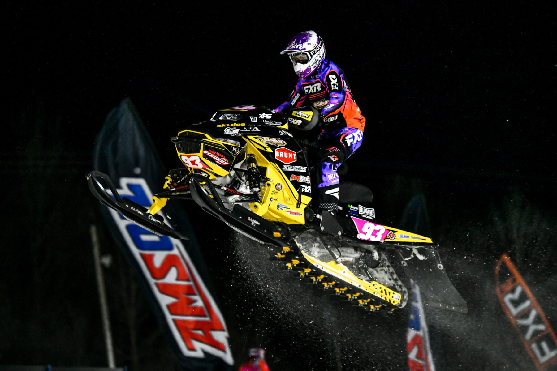 A Return to Remember for Ishoel in Ironwood Opener – AMSOIL Championship Snocross