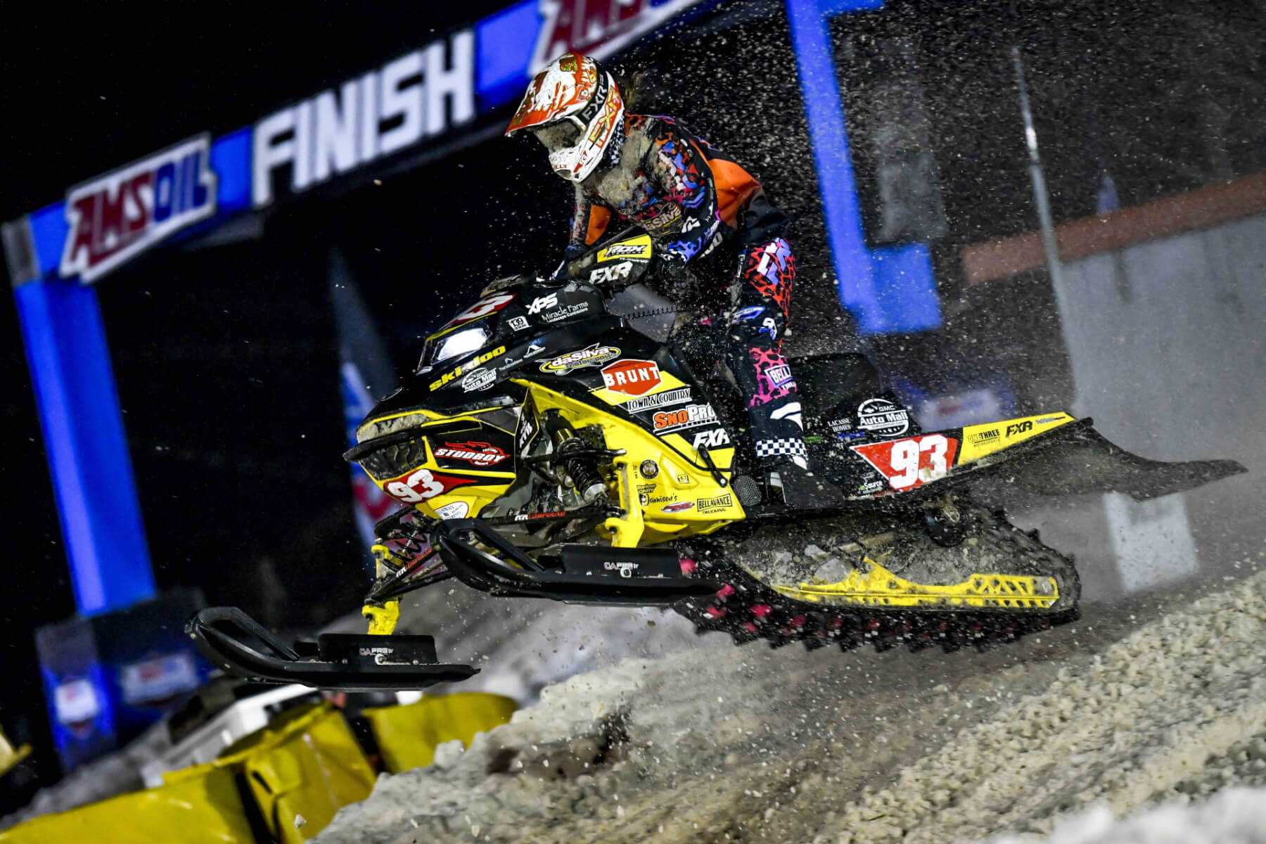 Ishoel Opens Title Defense with Win in Ironwood – AMSOIL Championship Snocross