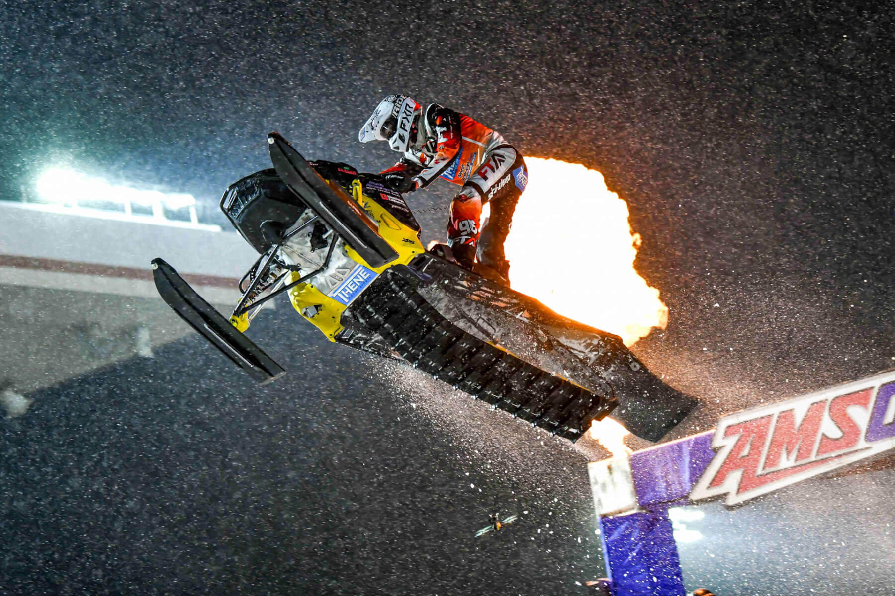 Winters Best Bring Big Action to a Snowy Saturday at Shakopee Snocross ...