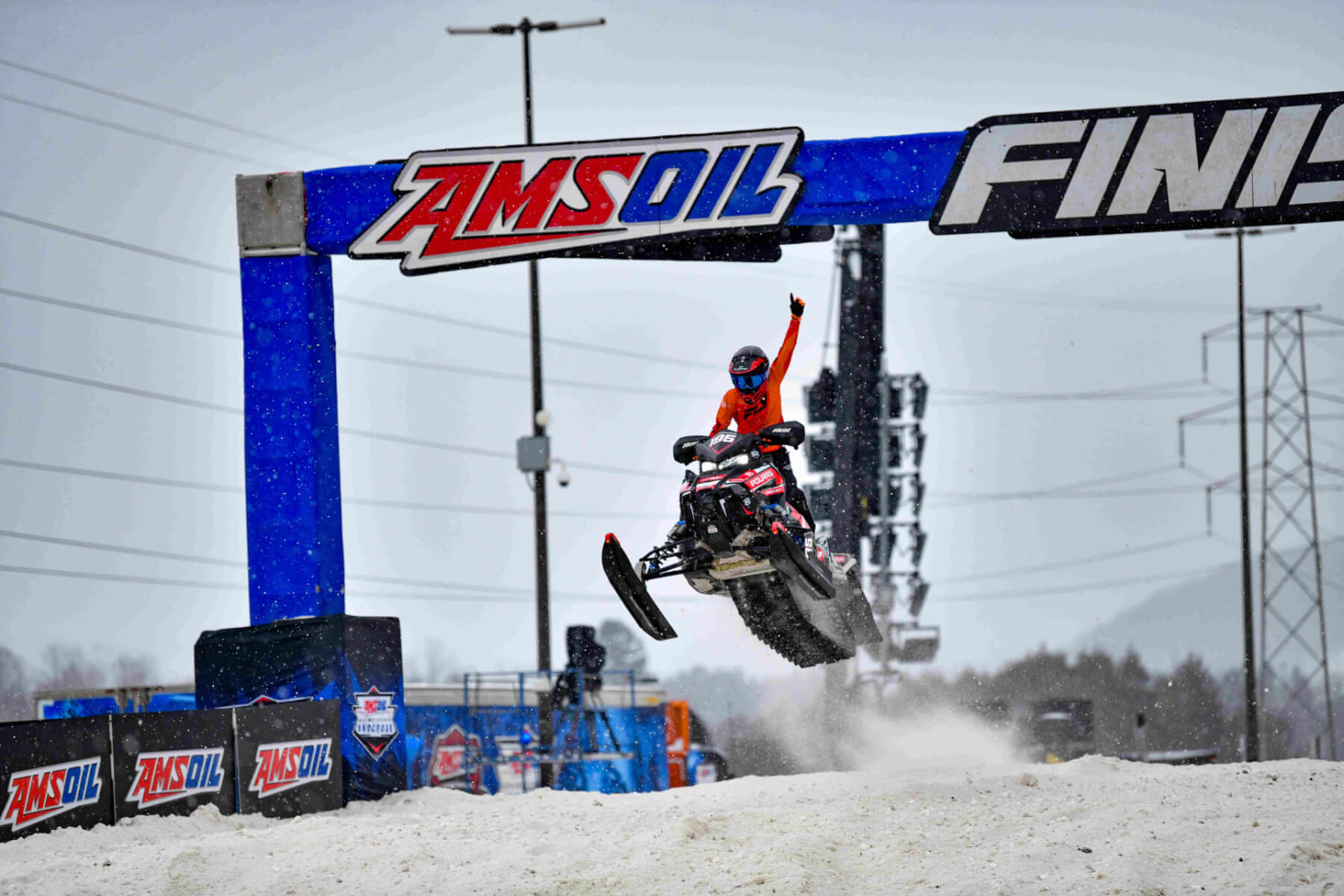 Harr and Dillon Dominate Opening Night at Seneca Allegany Snocross ...